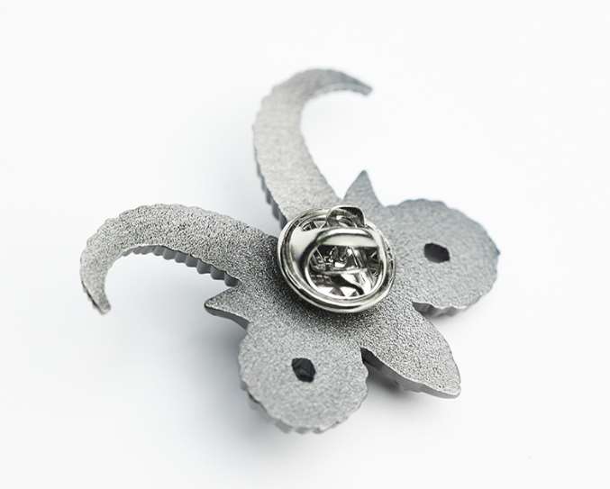 Total War III Warhammer Emblem of the Horned Rat Pin Badge Skaven Fact ...